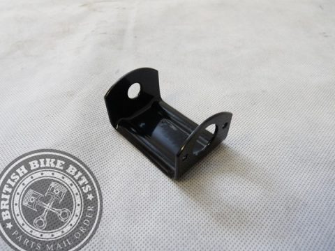 68-9251 Side Panel Bracket (Short) - BSA A50/A65 - BBB